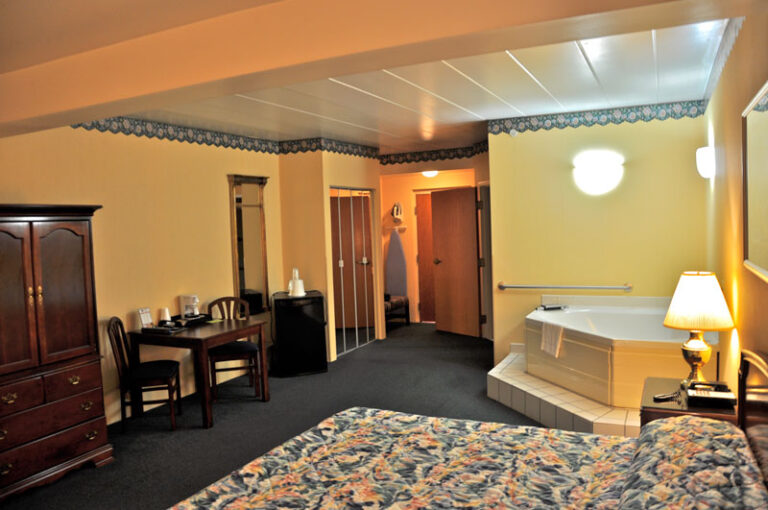 Hotel Features – Doherty Hotel